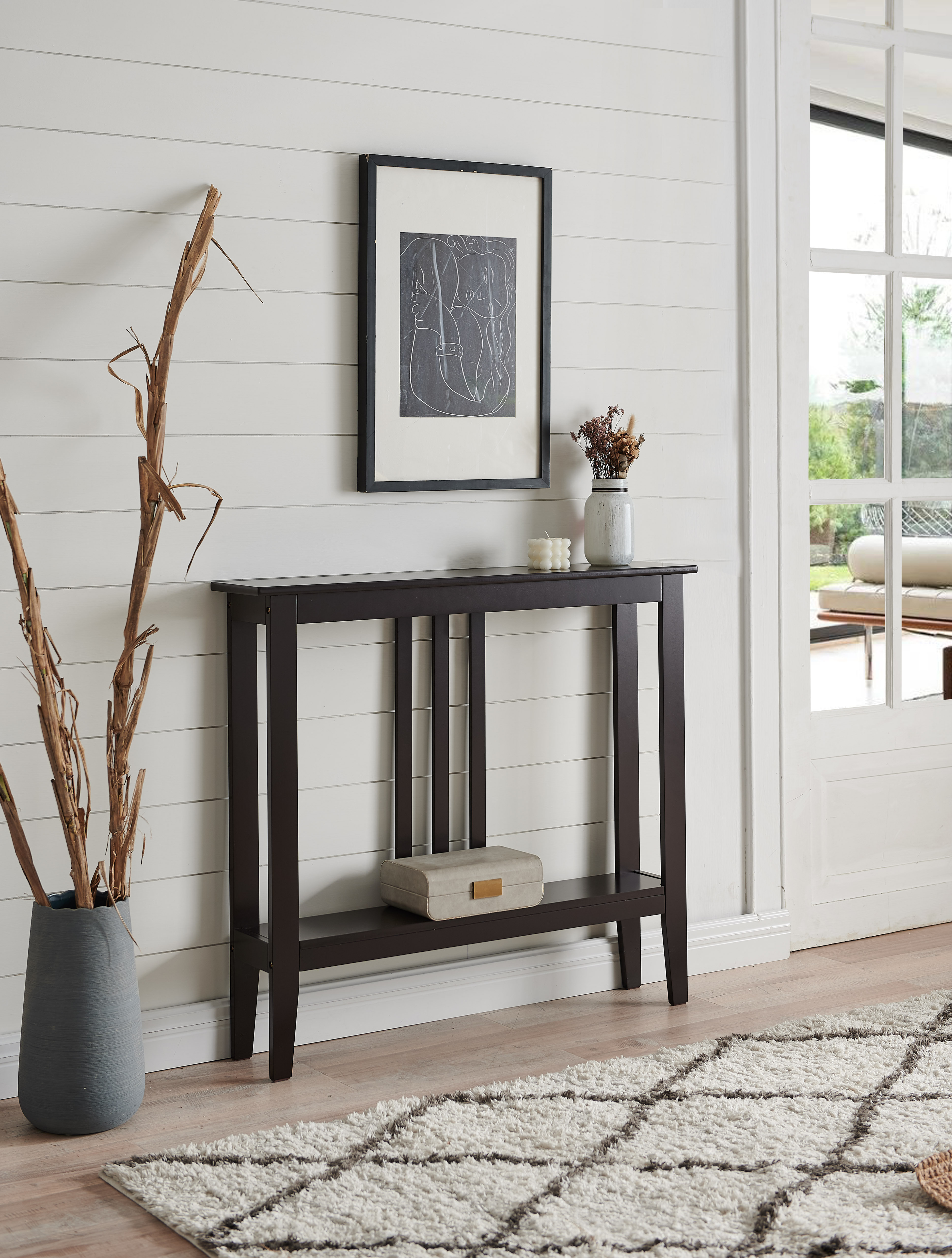 Shallow table for hallway store